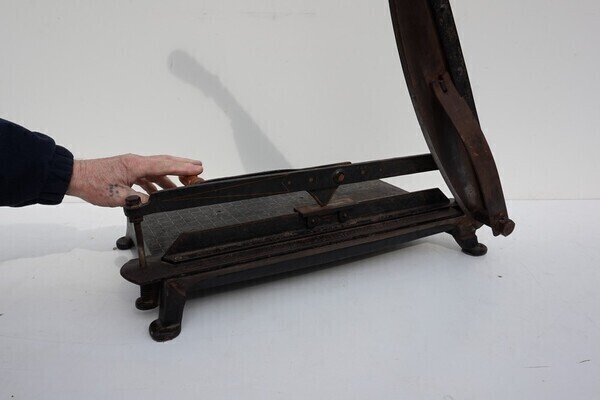 Vintage antique cast iron guillotine paper cutter DGSM Germany