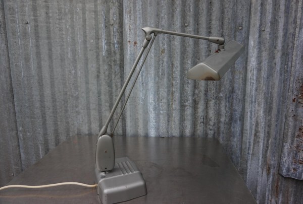 Grote industriële vintage werk- bureaulamp van Dazor Floating Fixture ...